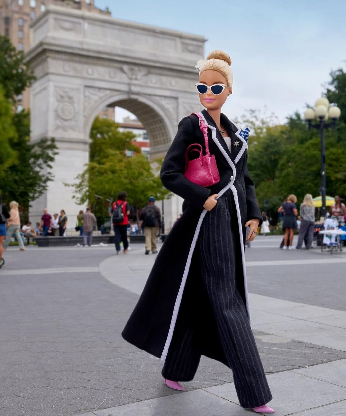 Home Page - BArbie Barbie – SOL KYST